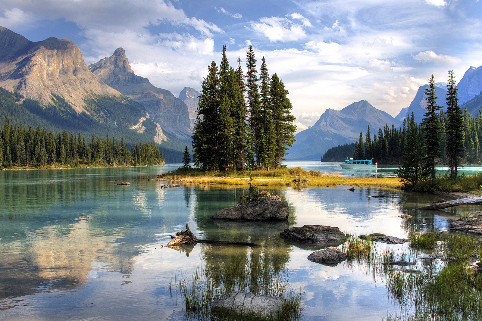 10 Best Family Summer Getaways in Canada - Explore the Great Canadian ...