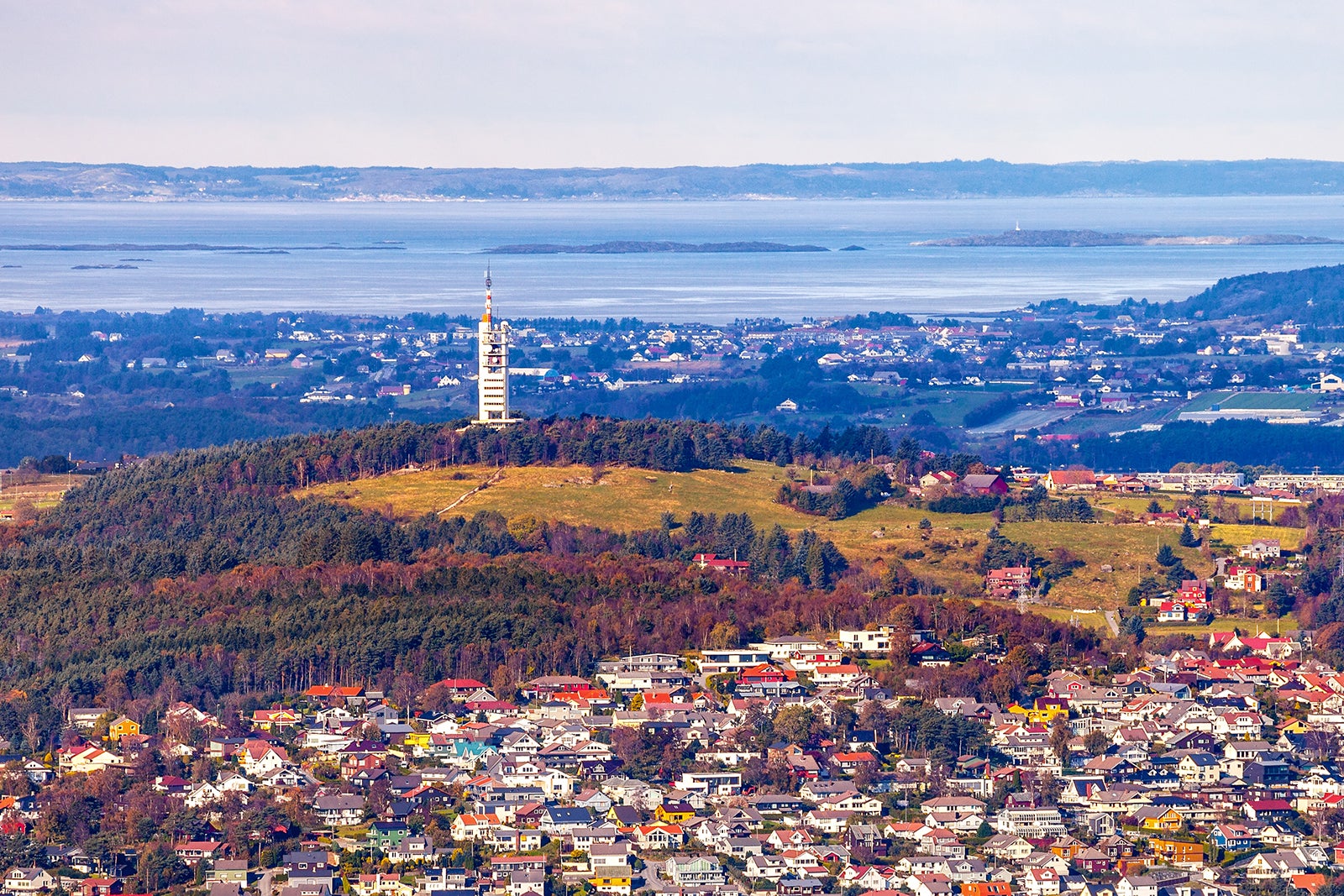 Ullandhaugtårnet i Stavanger - Fantastisk utsikt over byen og sentralt ...