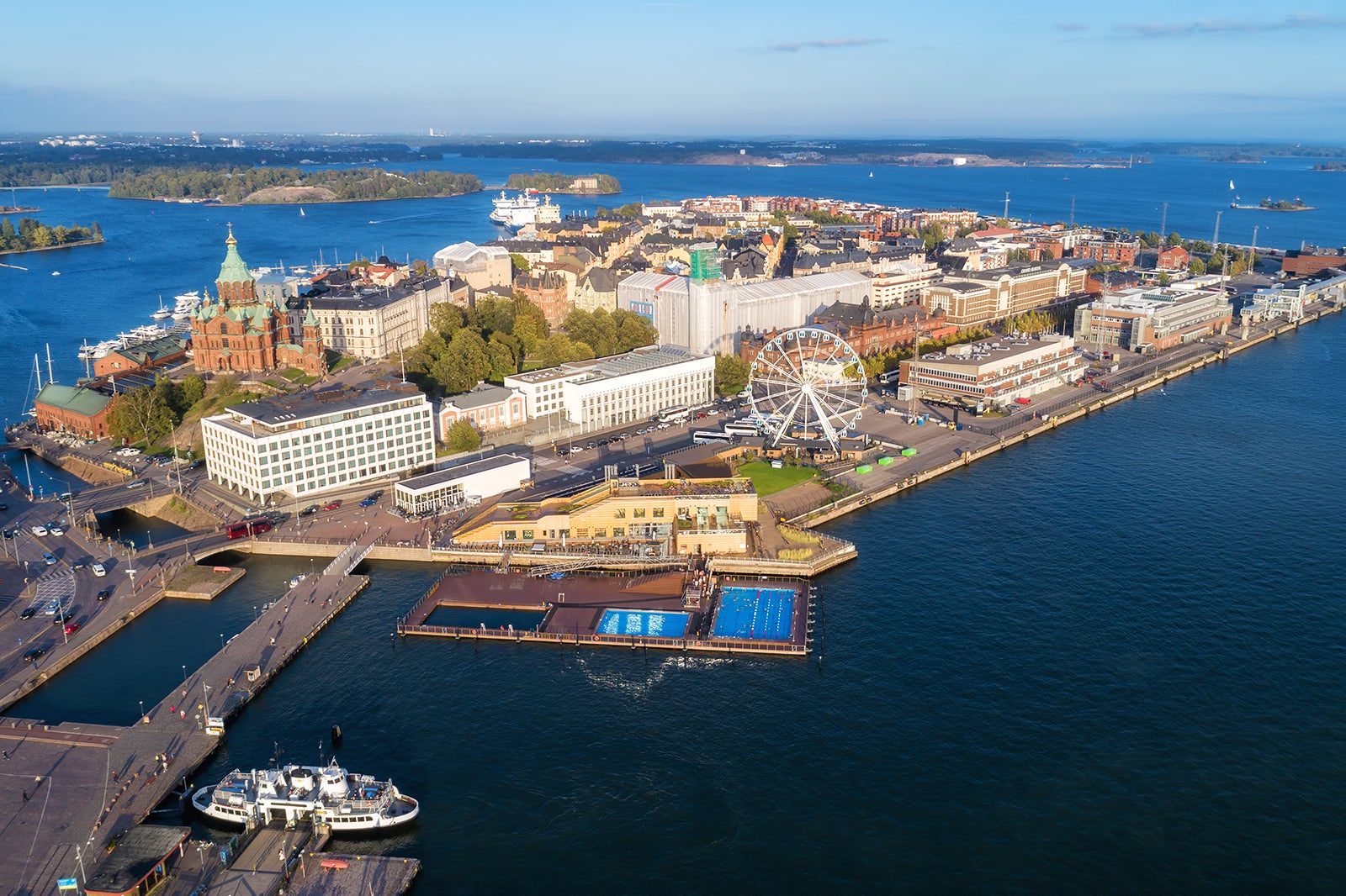 Katajanokka - Rauhaisa ja historiallinen kaupunginosa Kauppatorin ...