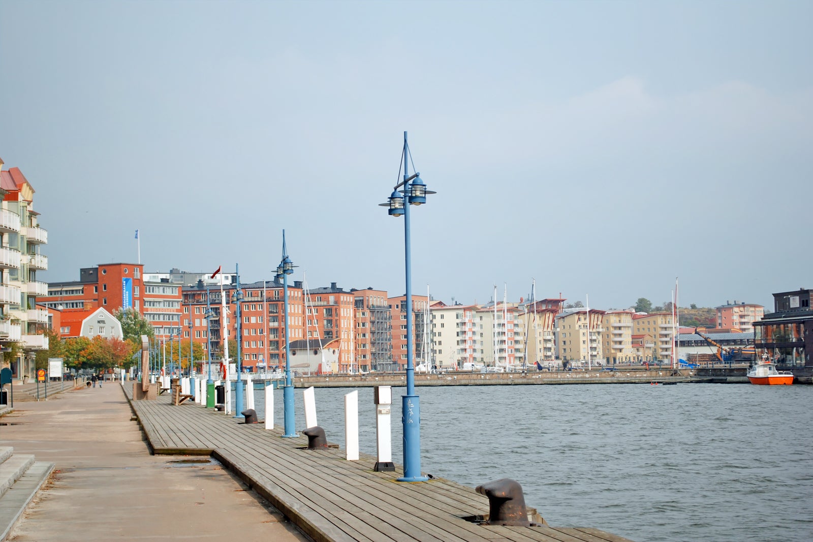 Eriksberg i Göteborg - Vatten, hamn, historia och natur samlat på ett ...