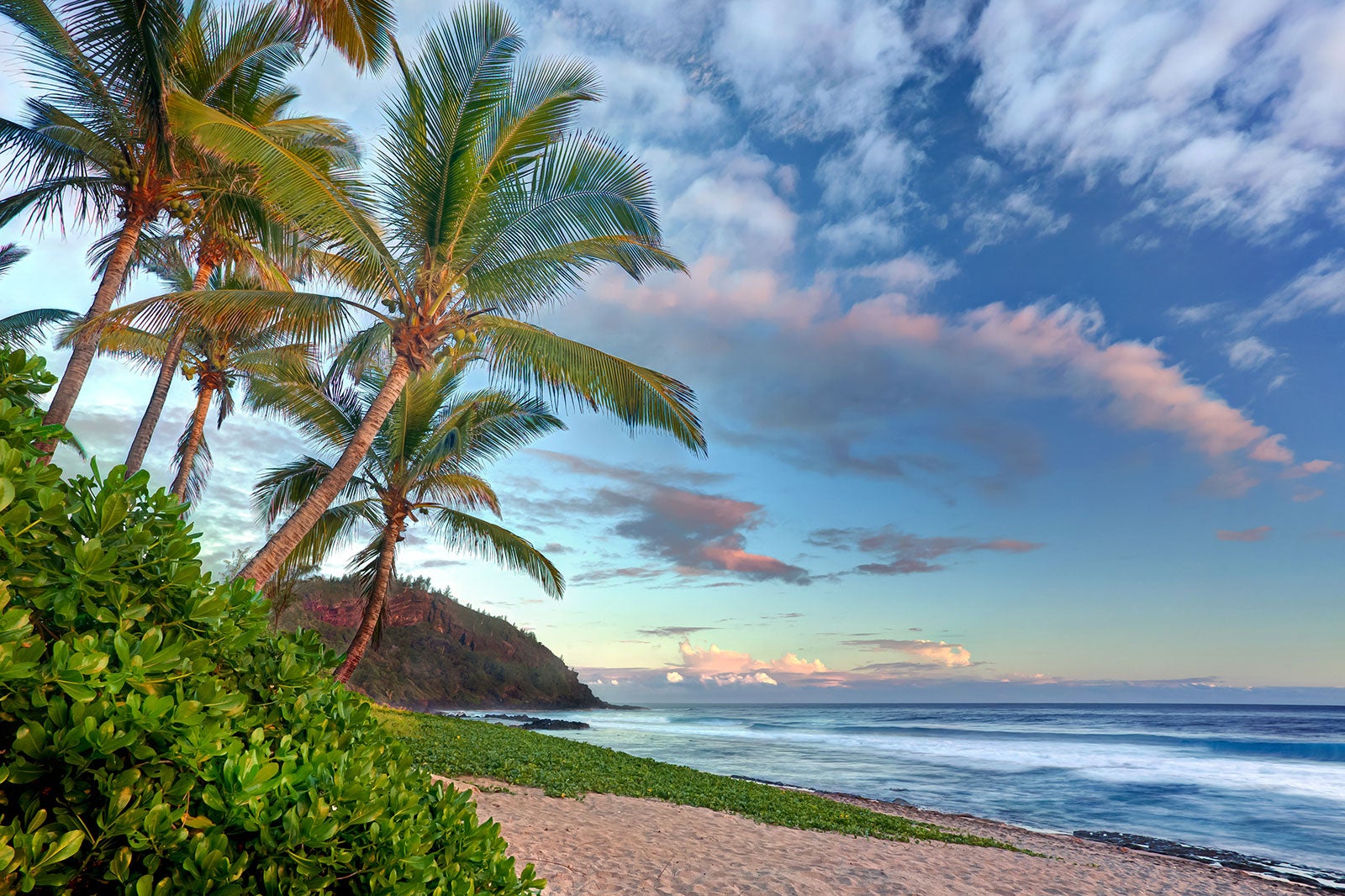 10 Best Beaches in Guadeloupe - What is the Most Popular Beach in ...