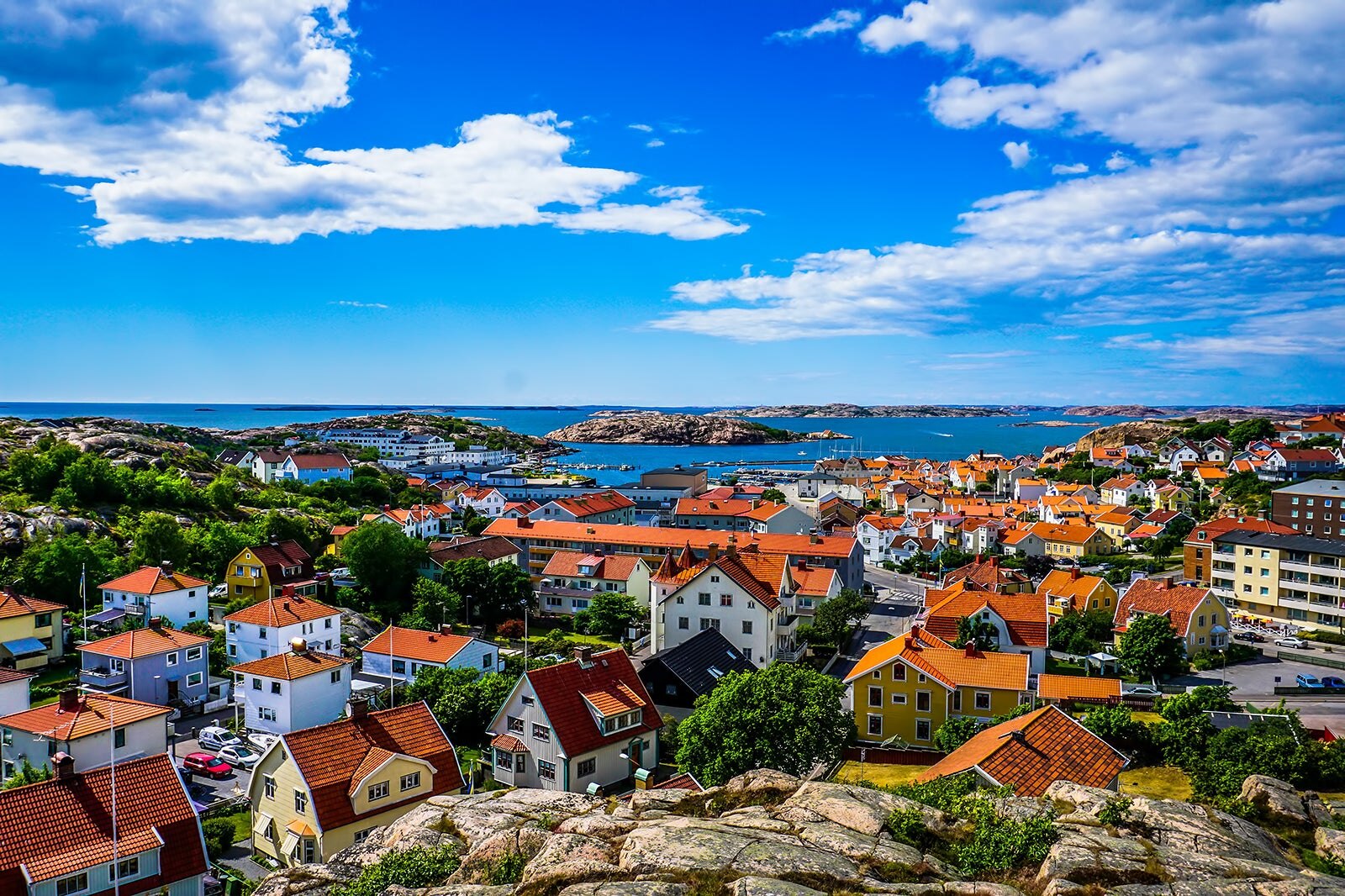 Orust nära Göteborg - Hav, skog, mat, bad, kultur och små ...