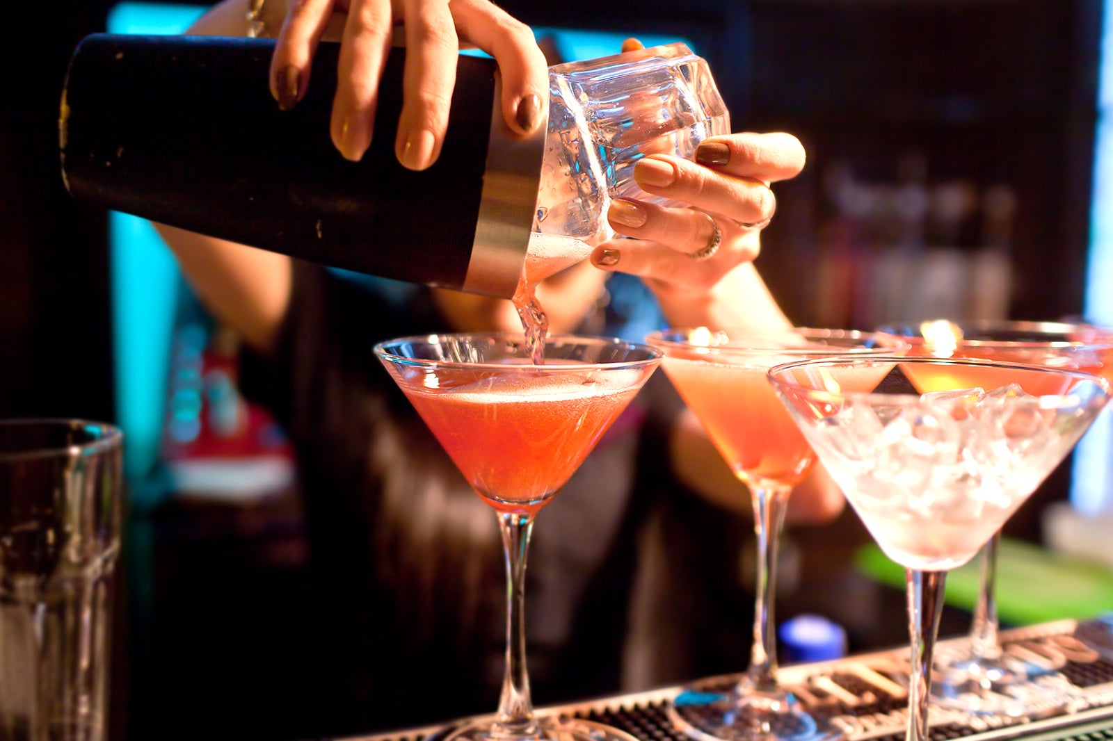 10 Best Bars, Live Music, and Nightclubs in Marbella - Where to Party ...