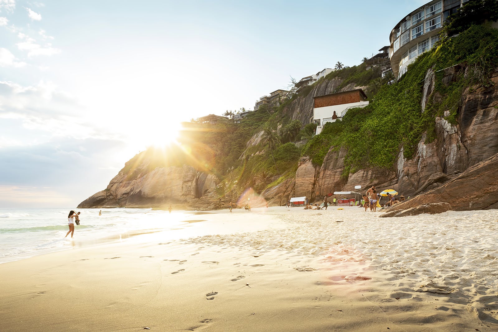 Praia da Joatinga no Rio de Janeiro - Uma praia descolada escondida na ...