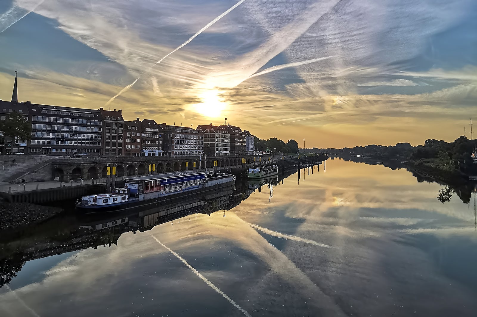 10 Best Things to Do After Dinner in Bremen - Where to Go in Bremen at ...