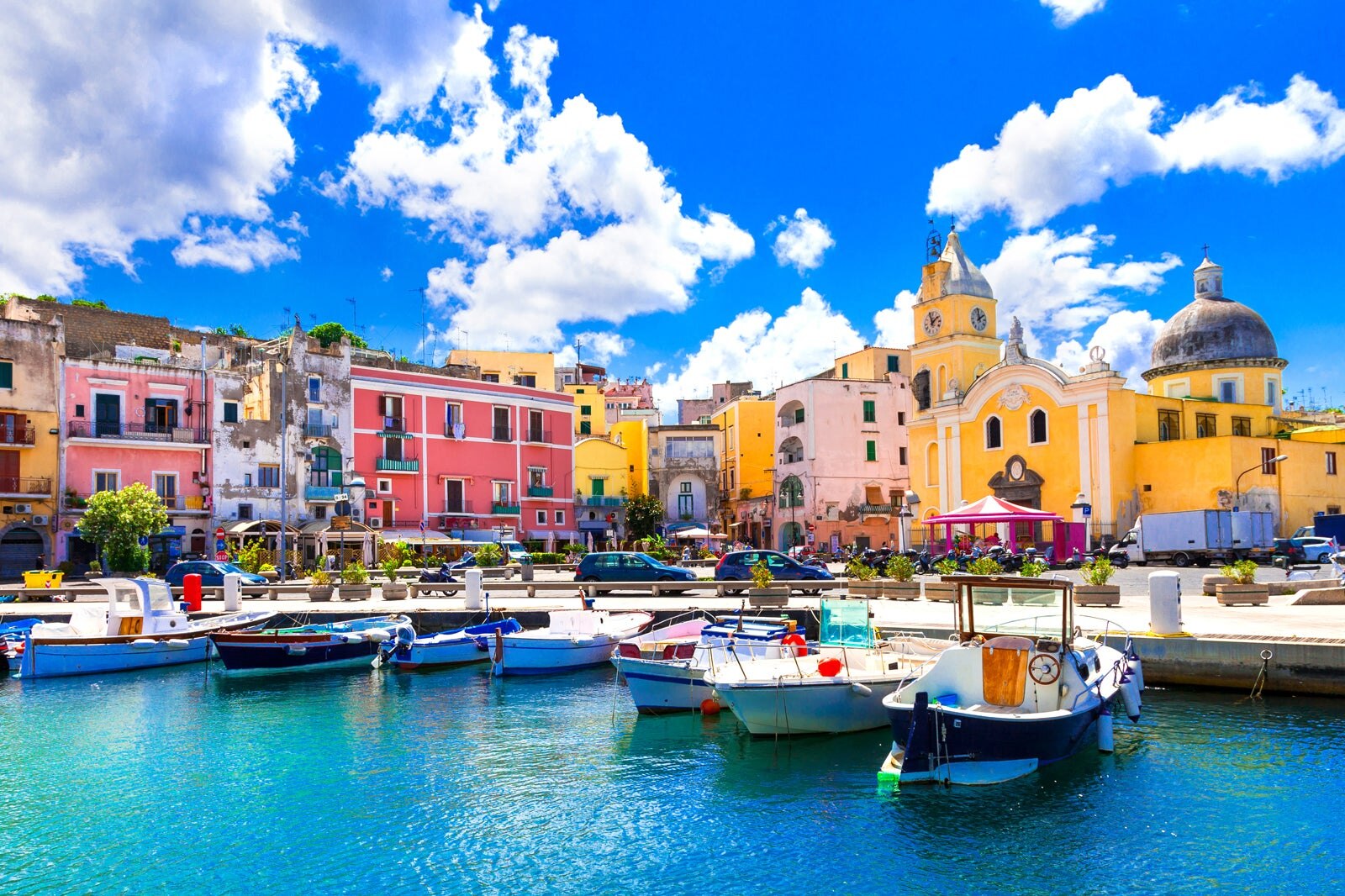10 Things to Do Off the Beaten Track in Naples - Interesting Places in ...