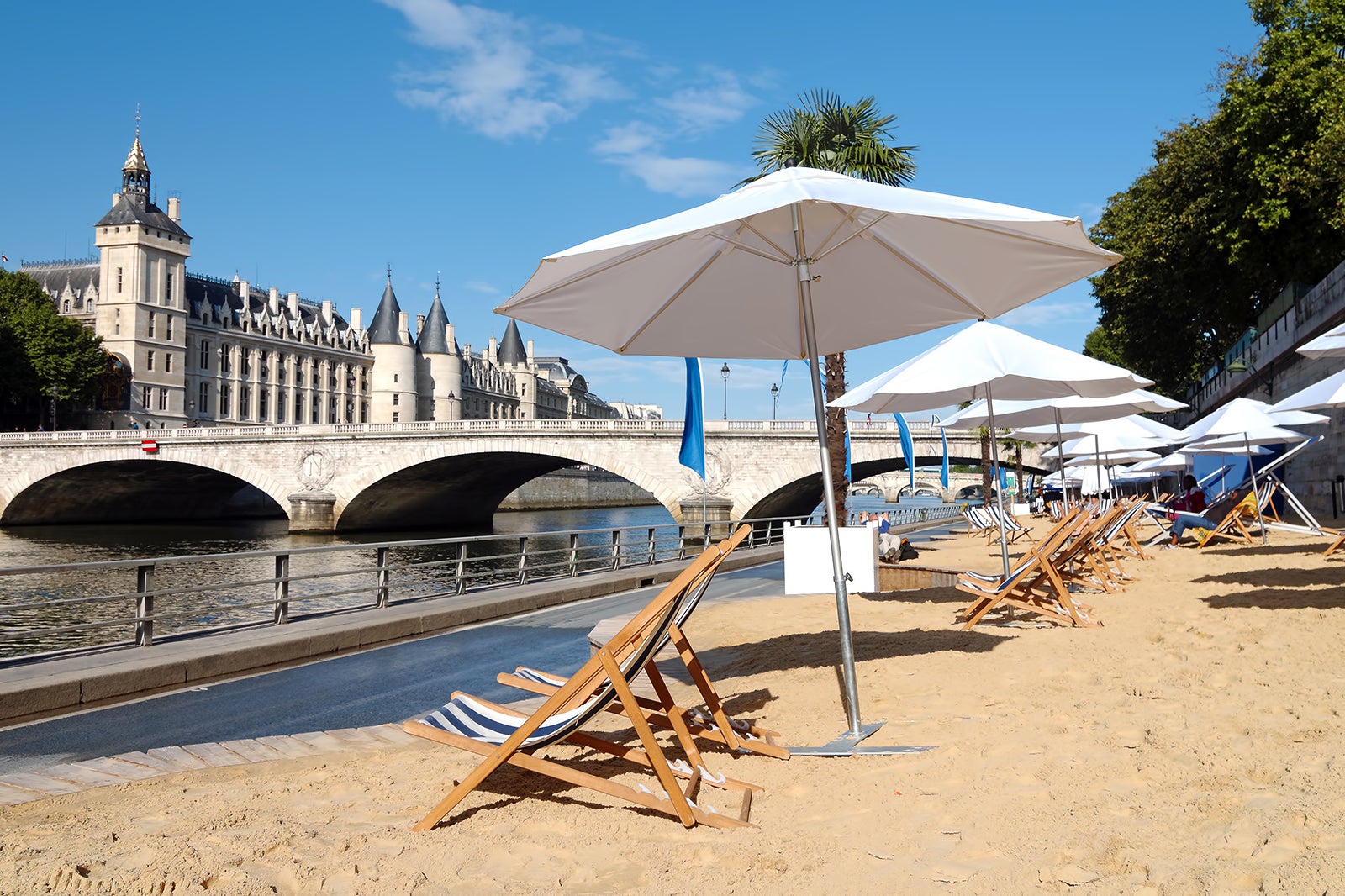 Paris Plages Experience An Urban Beach On The Shores Of The Seine Paris Plages Experience An Urban Beach On The Shores Of The Seine
