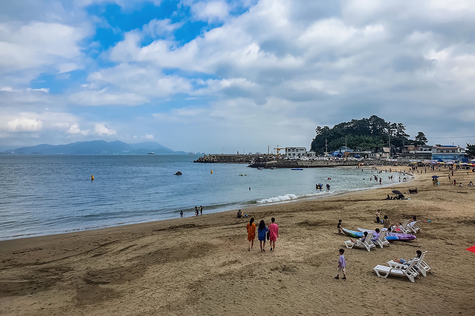 5 Best Beaches in Yeosu - What is the Most Popular Beach in Yeosu? - Go ...