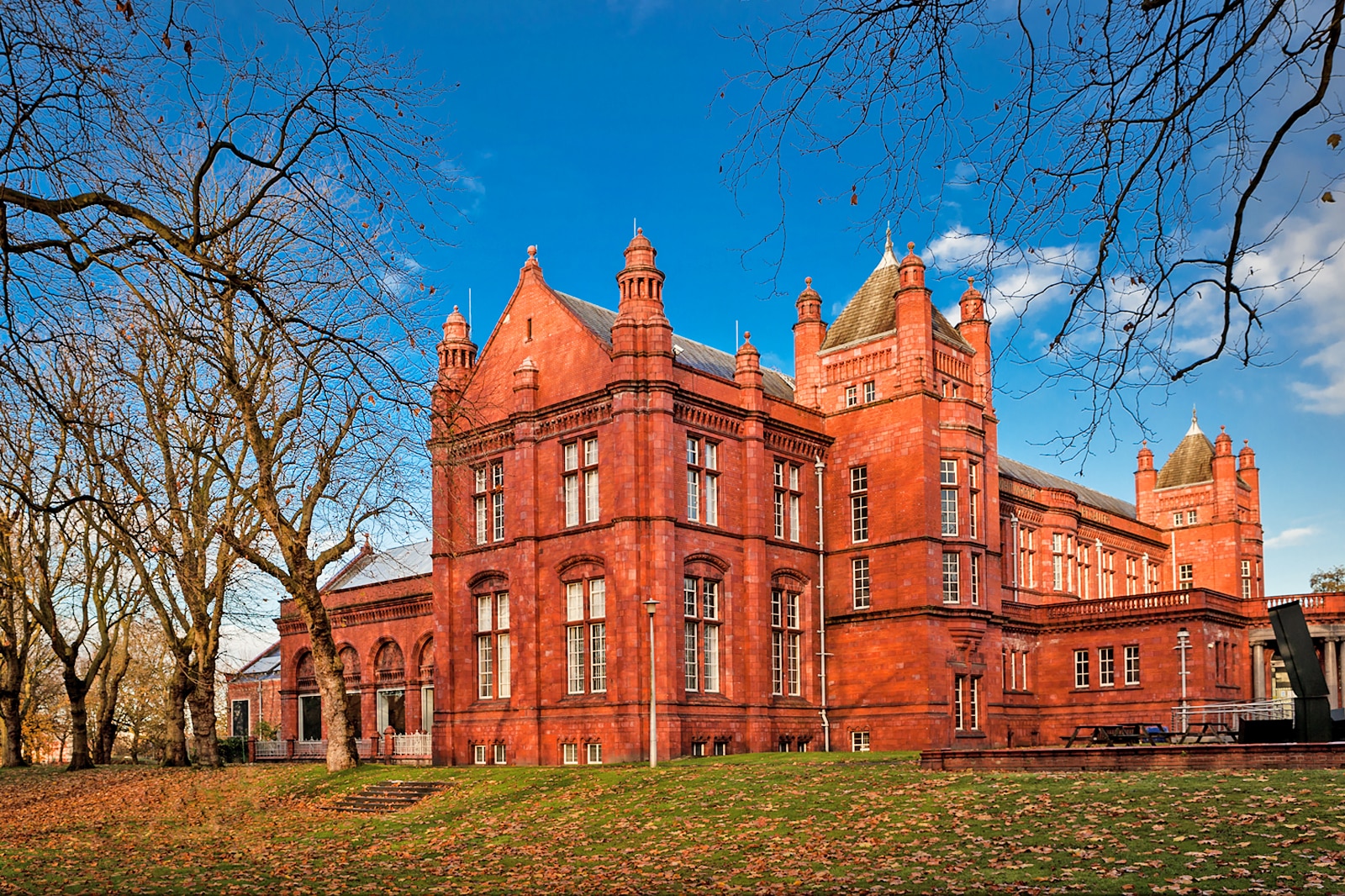 11 Best Museums and Galleries in Manchester - Where to Discover ...