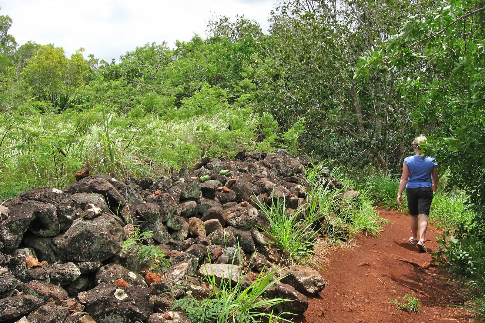 Pu’u O Mahuka Heiau on Oahu - An Intriguing Archaeological Site with ...