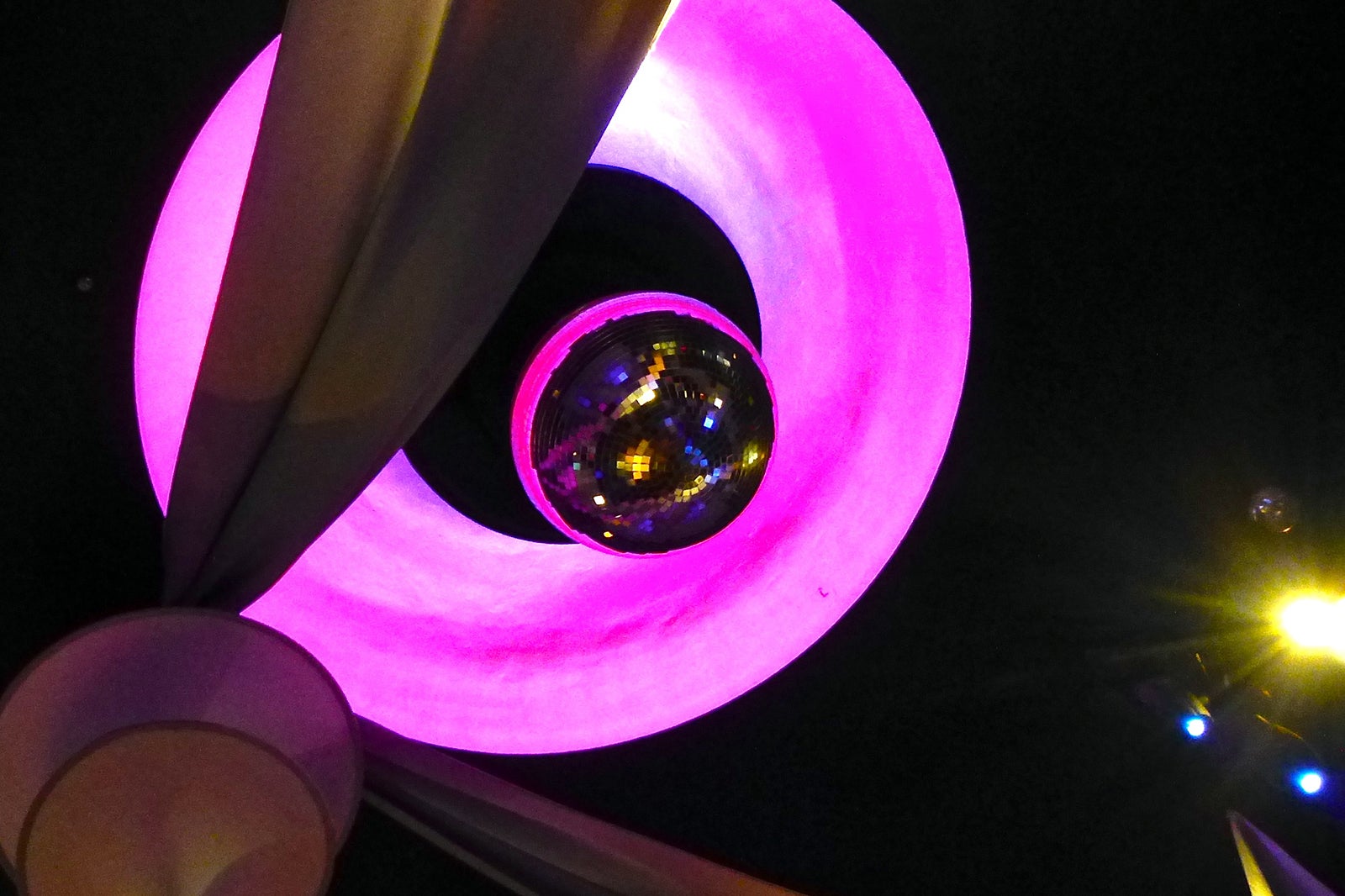 10 Best Bars, Live Music, and Nightclubs in Detroit - Where to Party at ...