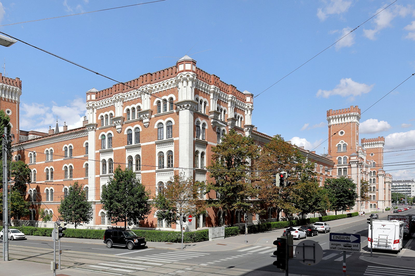 10 Most Popular Neighbourhoods in Vienna - Where to Stay in Vienna ...