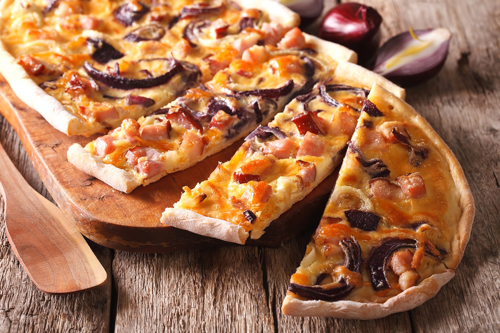 10 Best Local Dishes from Strasbourg - Famous Food Locals Love to Eat ...