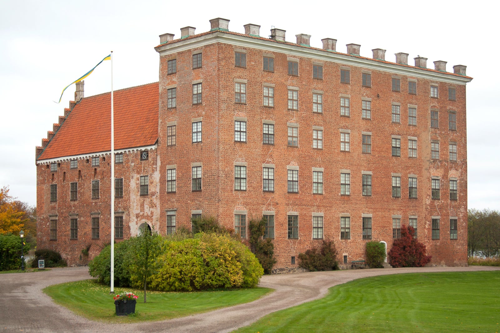 Svaneholms slott nära Malmö - Ett slott med en intressant historia ...
