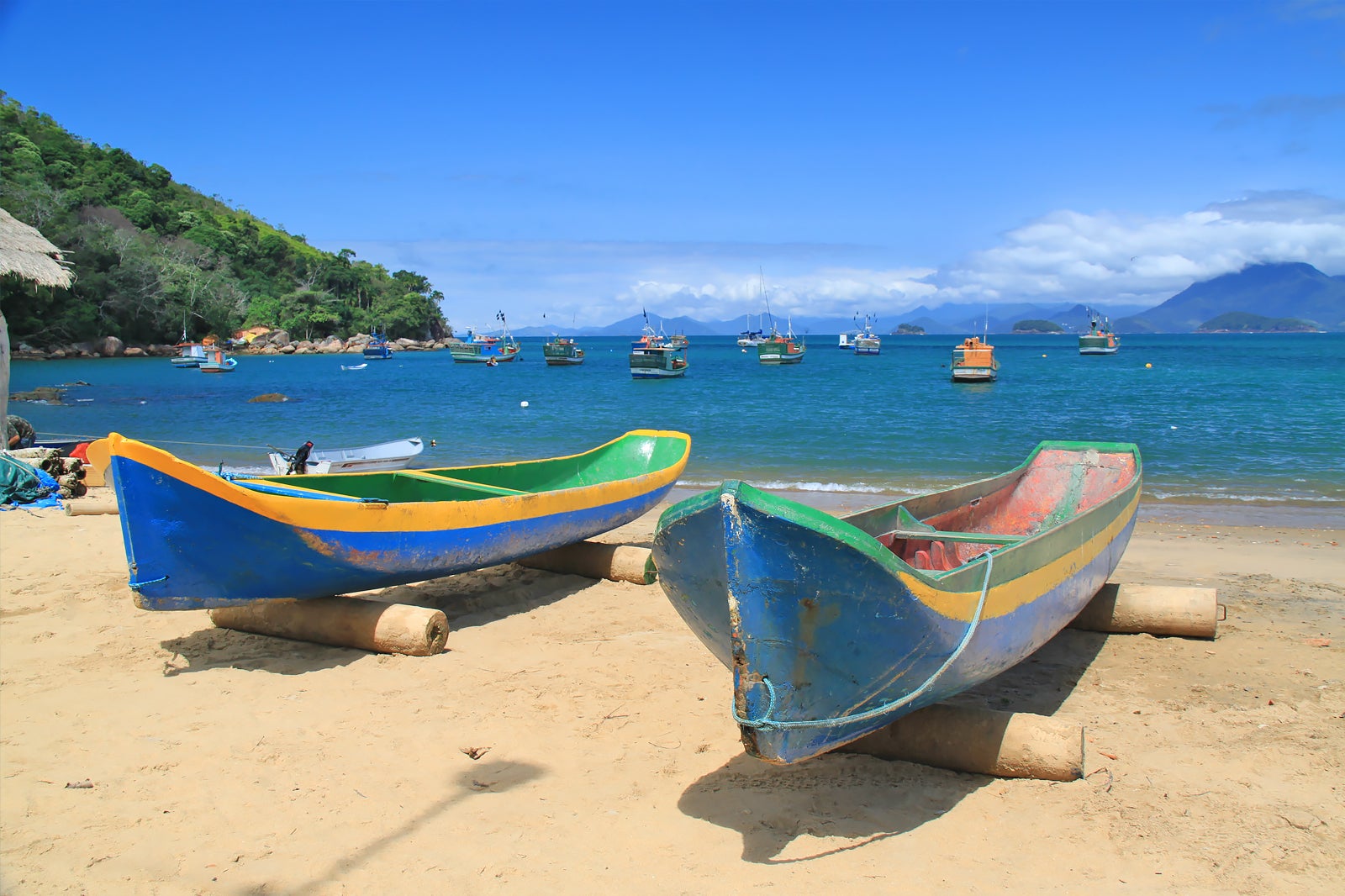 Praia de Picinguaba em Ubatuba, São Paulo - Com mar calmo, essa vila de ...