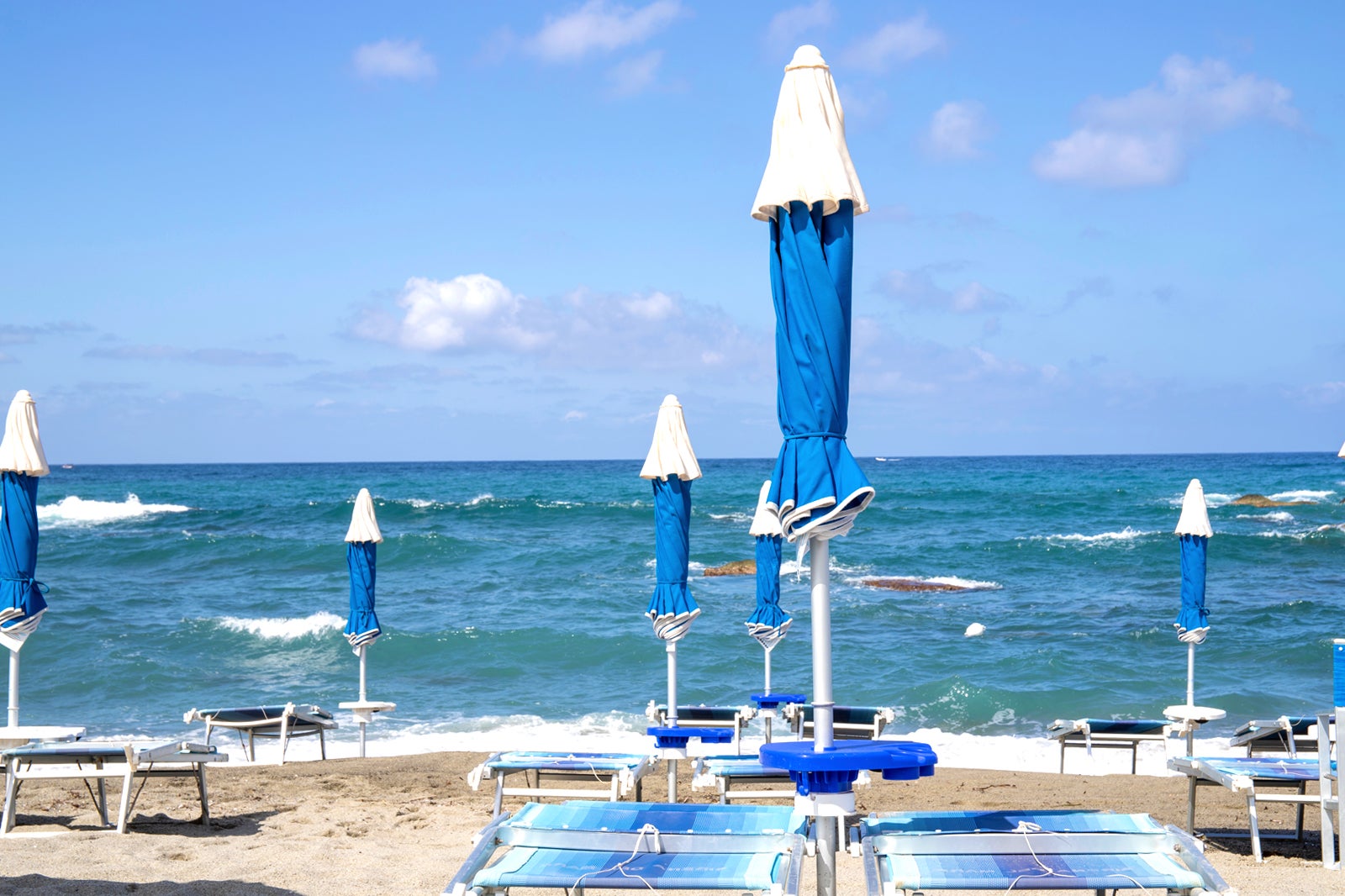10 Best Beach Clubs in Naples - Where to Go in Naples at Night? – Go Guides
