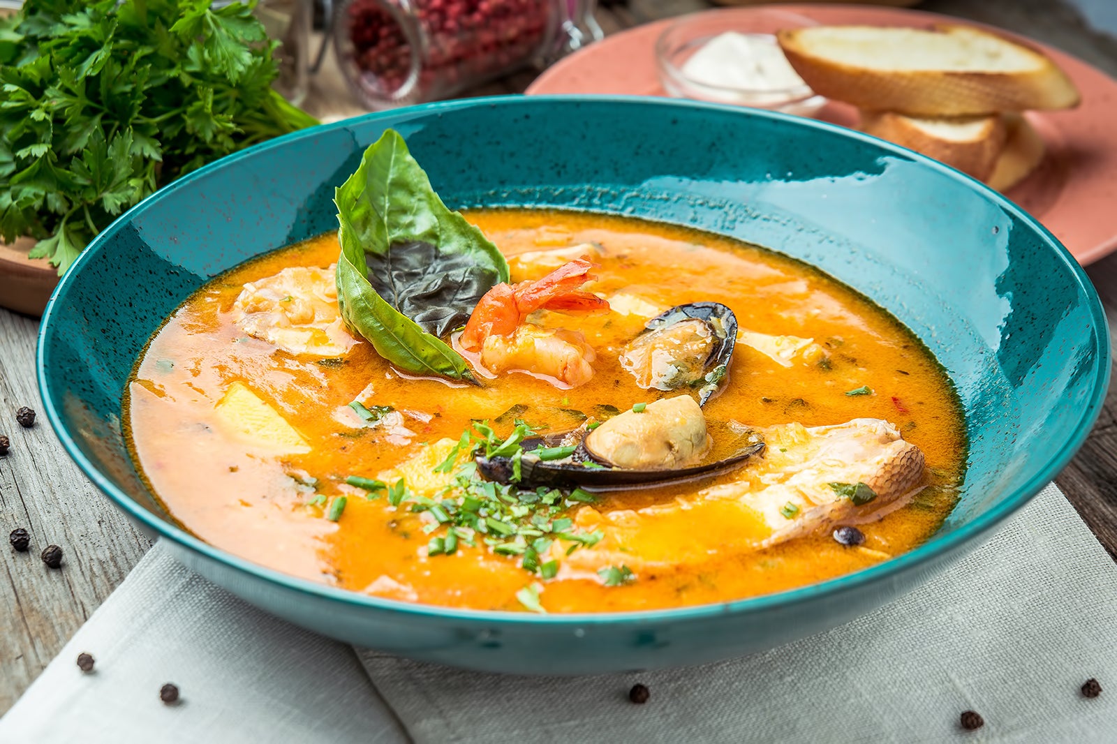 10 Great Restaurants In St Tropez Where To Eat In St Tropez And What To Try Go Guides