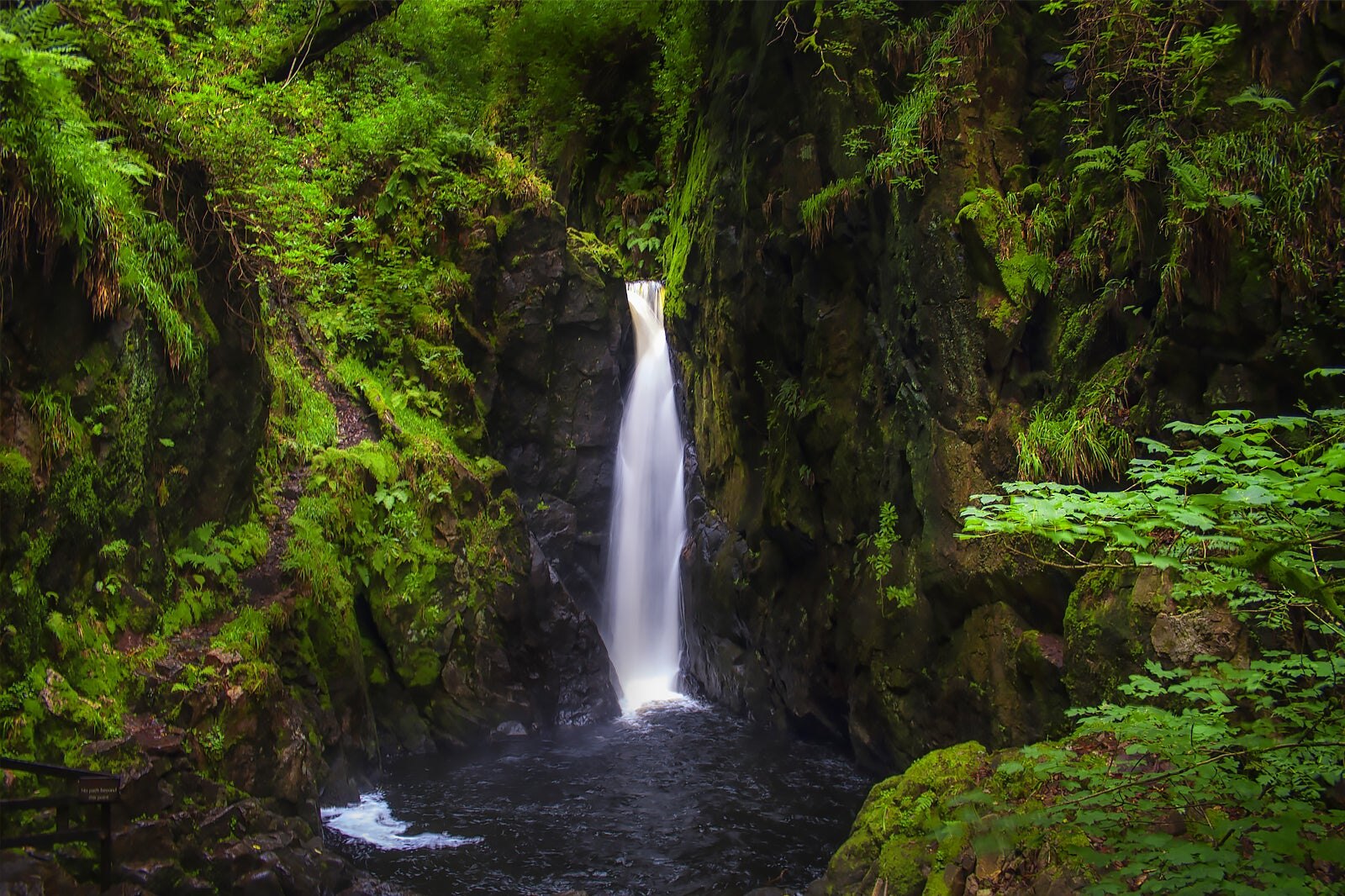 10 Best Waterfalls in the Lake District - What Are the Most Beautiful ...