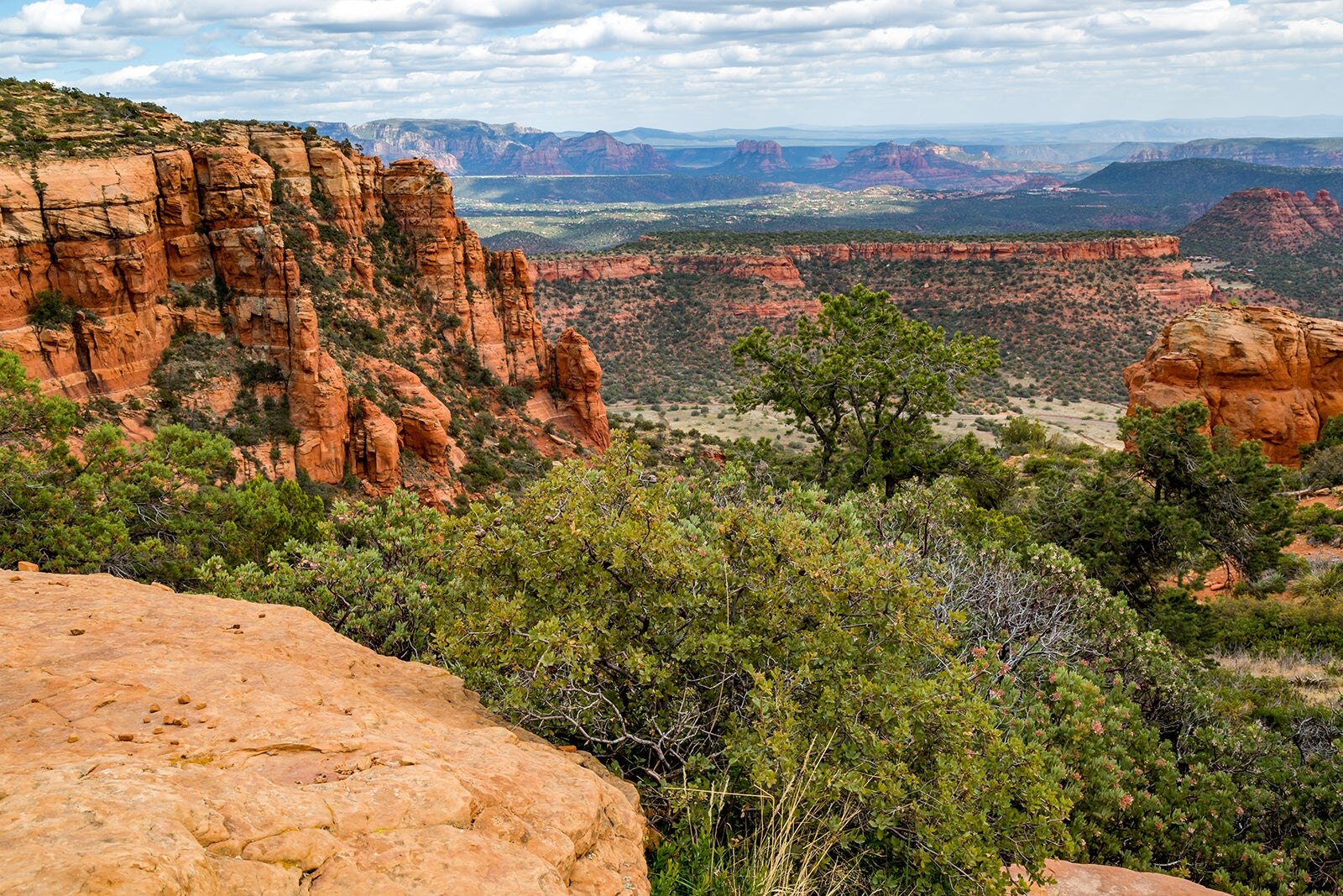 10 Best Hiking Trails in Sedona - Take a Walk Around Sedona's Most ...