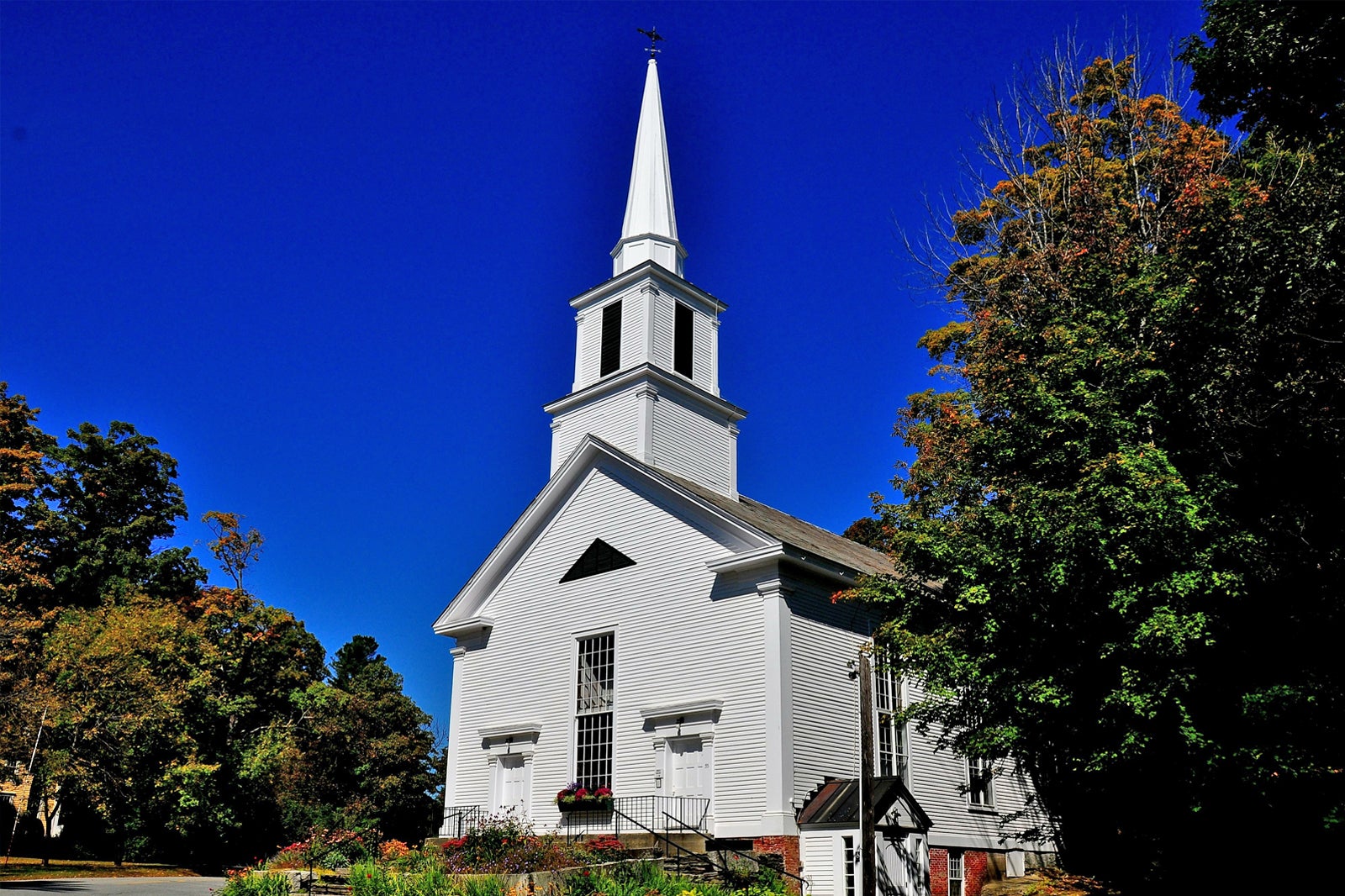 10 Must-Visit Small Towns in Vermont - What are the Most Beautiful ...