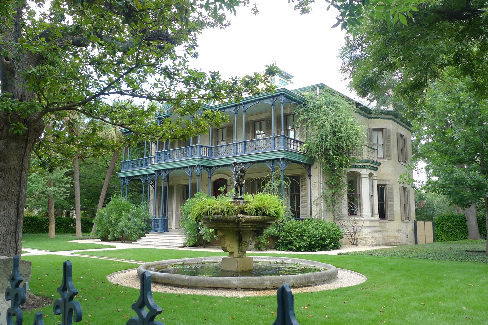 Southtown in San Antonio - San Antonio’s Vibrant Arts District – Go Guides