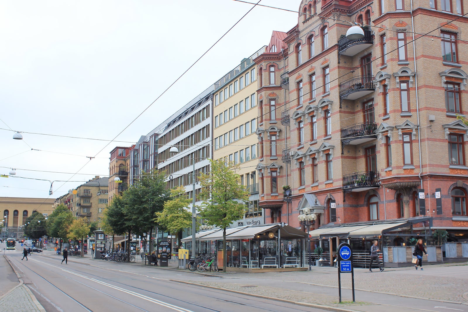 Avenyn i Göteborg - Esplanad med kultur, nattliv, restauranger och ...