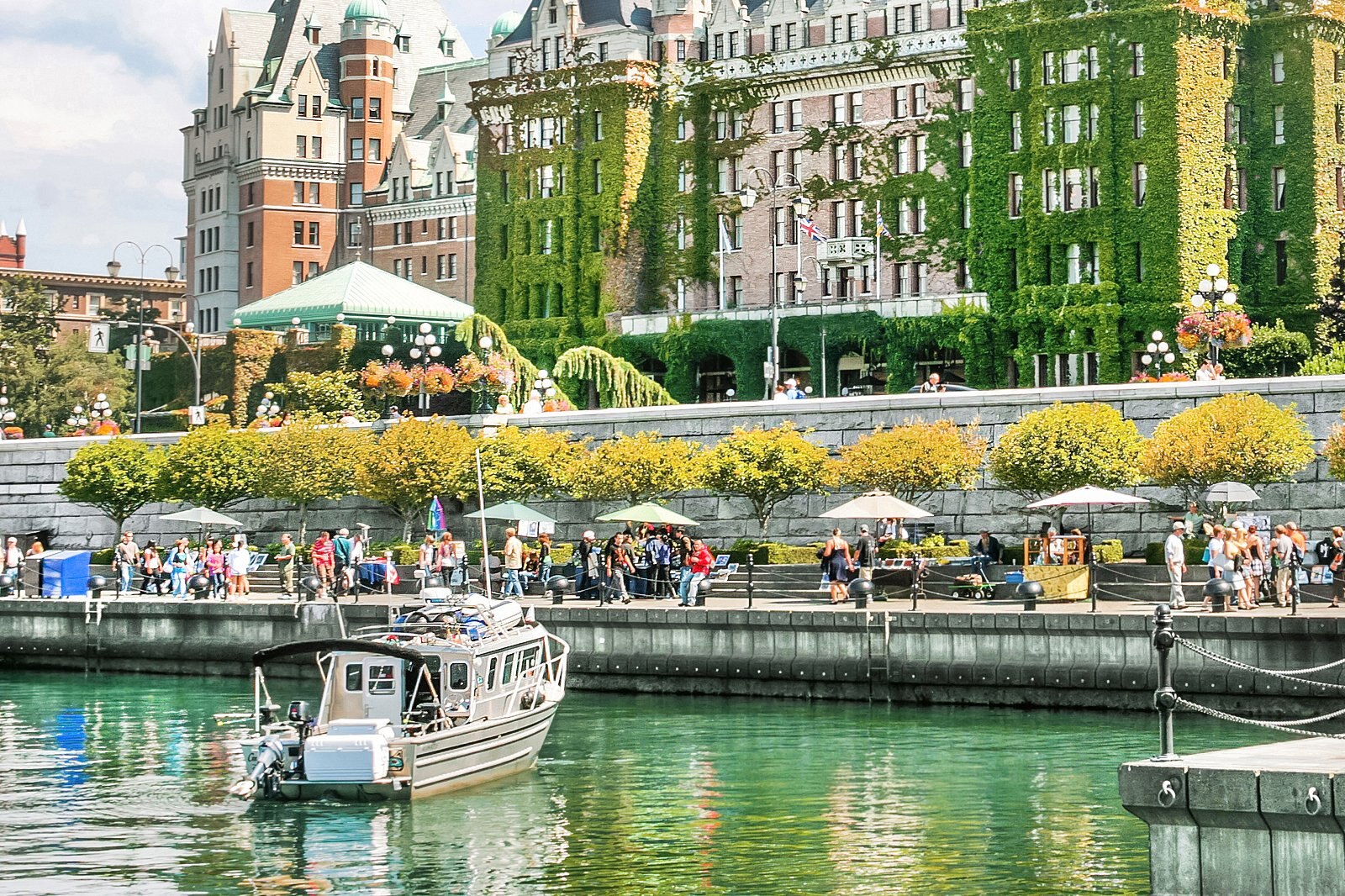 Vancouver Travel Kit - Useful Information to Help You Start Your Trip ...