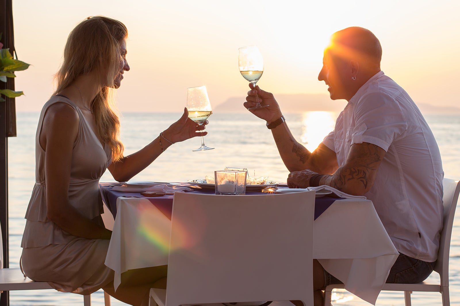 10 Best Beach Clubs in Cannes - Where to Go in Cannes at Night? – Go Guides