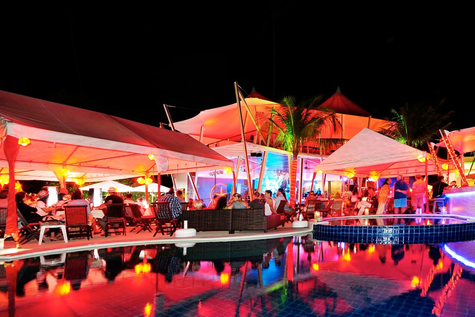 Beach Republic in Koh Samui - Restaurant and Beach Club in Lamai – Go ...